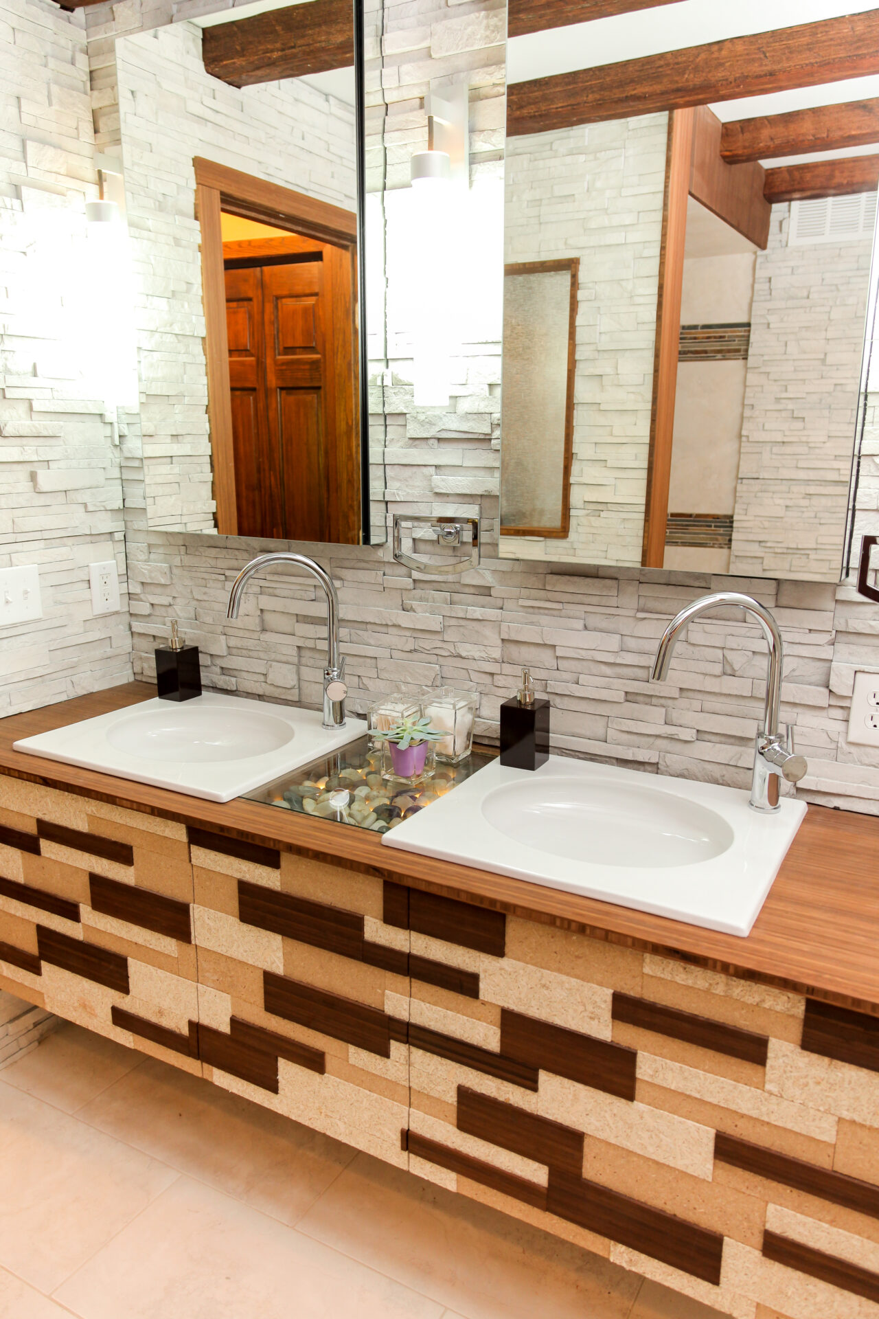 Top 5 Stone Wall Remodeling Ideas - URESTONE Panels